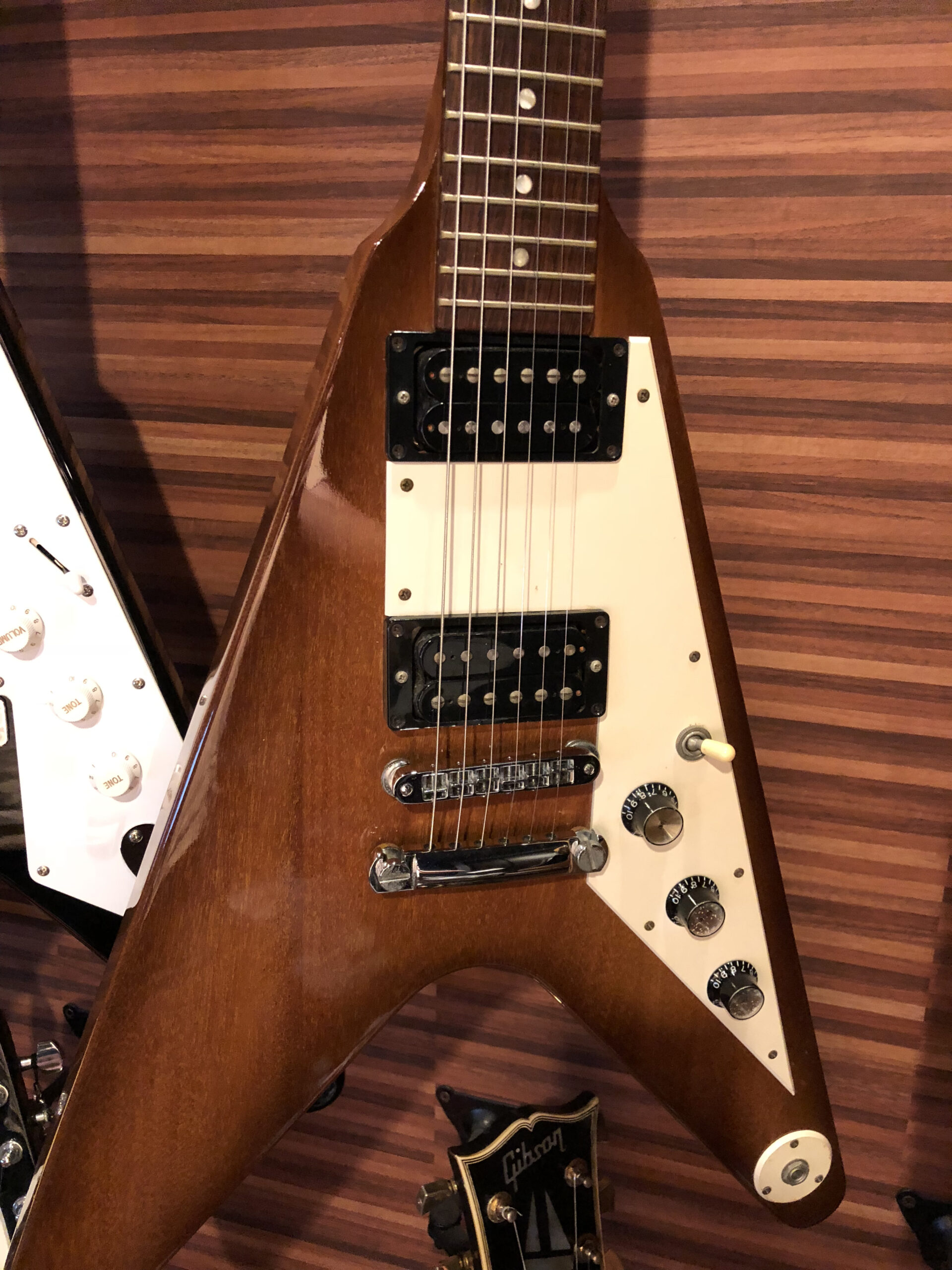 Gibson Flying V 98’Limited Edition｜Guitar Collection by せっきー | Guitar ...